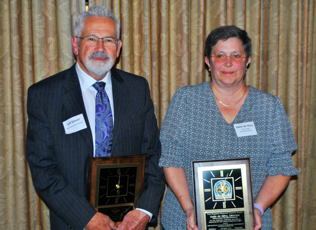 Stover, de Silva receive awards at CCEP dinner | News, Sports, Jobs ...